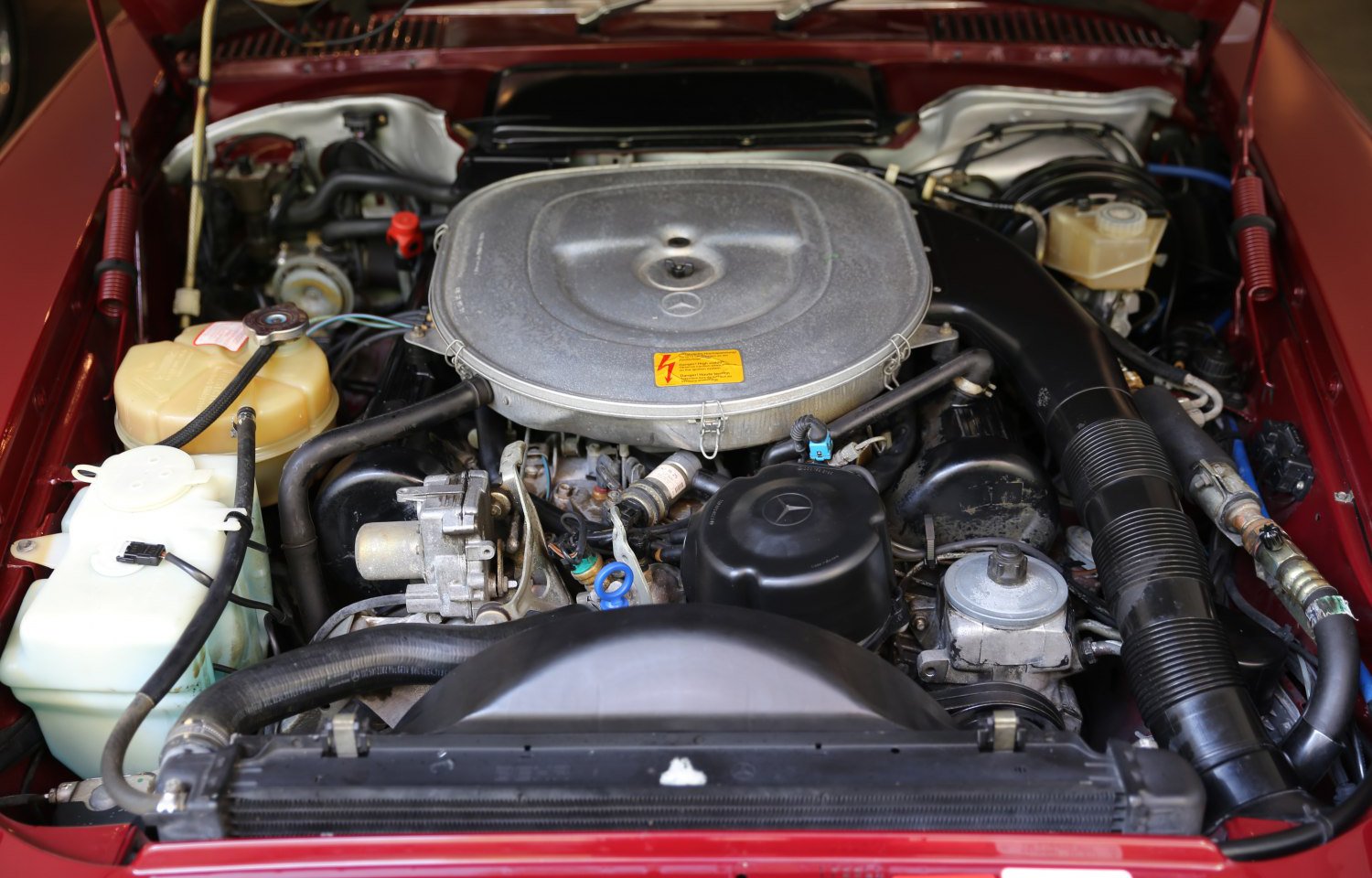 Mercedes-Benz SL (R107, facelift 1985) 500 SL CAT V8 (223 Hp) Automatic